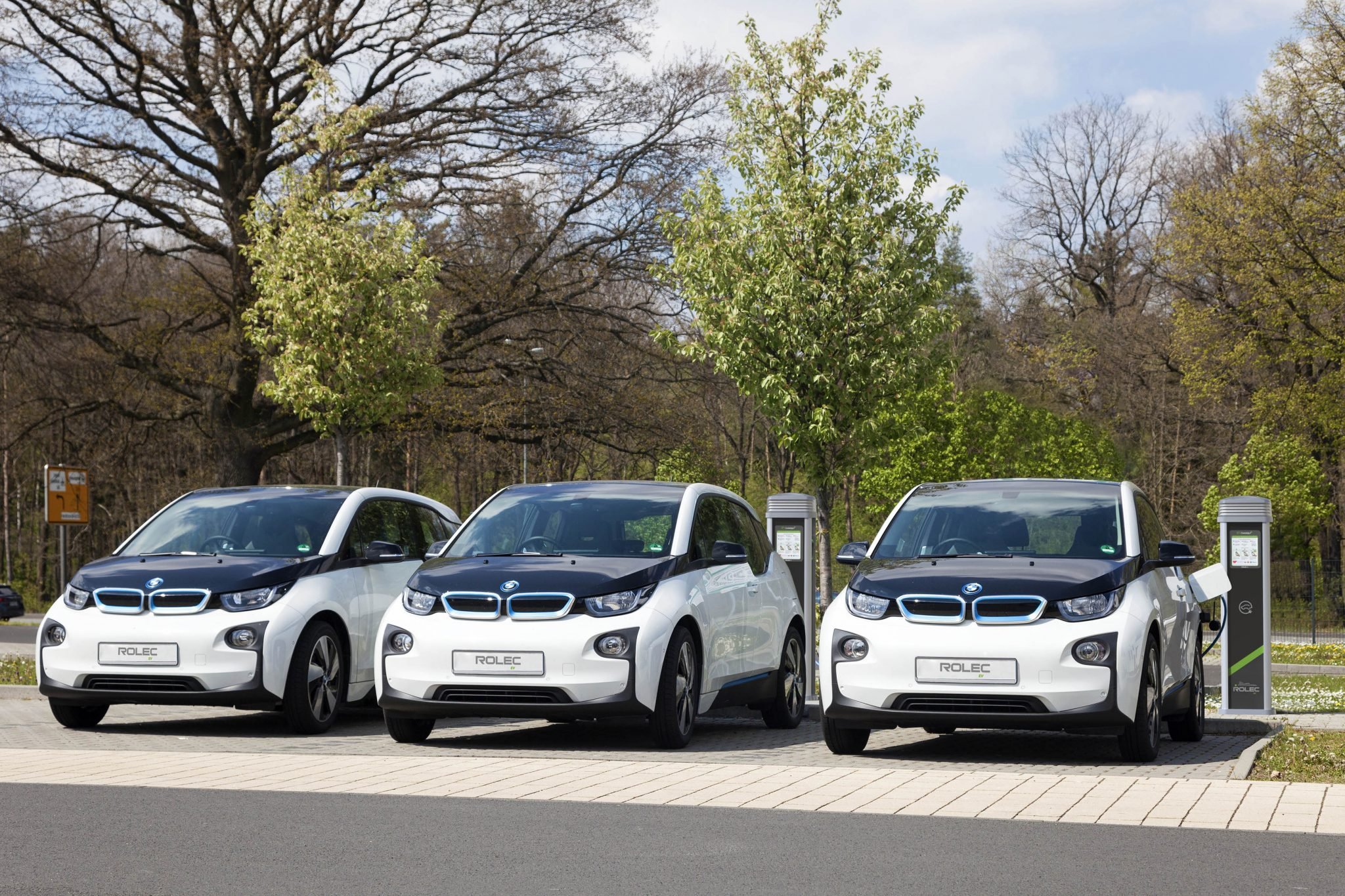 Mr. Electric and Rolec EV join forces to provide electric vehicle ...